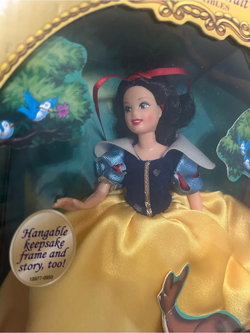 Disney | Toys | Disney Gold Commemorative Snow White 6th Anniversary ...
